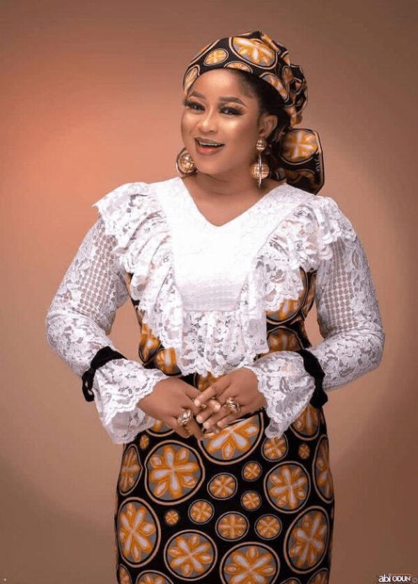 30+Long Ankara Lace Gowns that are Suitable for every woman